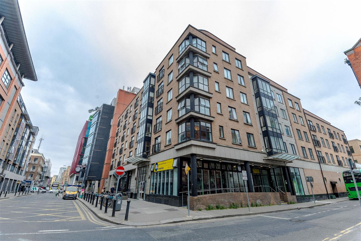 Apartment 10 College Gate, Townsend Street Dublin City Centre,, Dublin ...