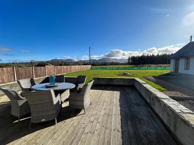 Slievegaura, Beaufort, Co. Kerry - Sherry FitzGerald Coghlan - 4778060 ...
