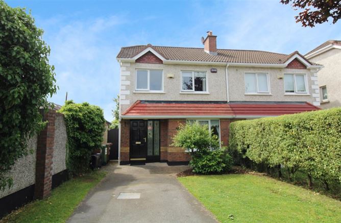 32 Deerhaven Walk, Clonee, Dublin 15 - Newcombe Estates - 4832171 ...