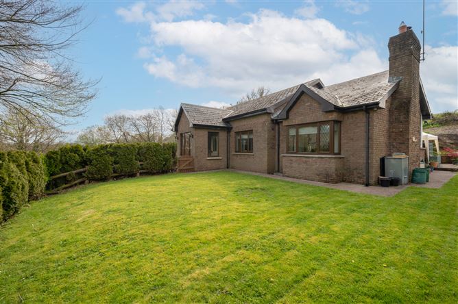 Liosrua, Currabeha, Cloghroe, Co. Cork - Sherry FitzGerald Cork ...