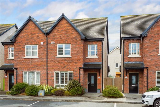 19 Castlegrange Avenue, Clonee, Dublin 15, Dublin - McDonald Property ...