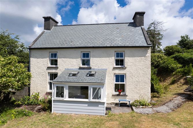 The Old Farmhouse, Castletownbere, Co. Cork - Sherry FitzGerald O'Neill ...