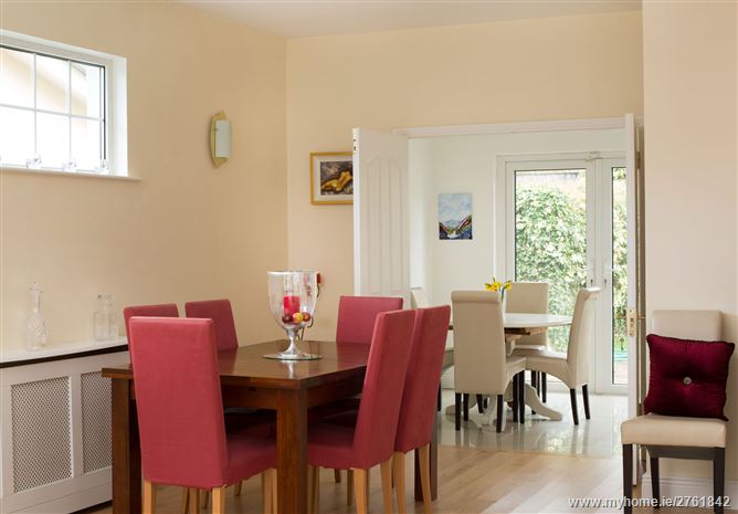 28 The Coppins, Foxrock, Dublin 18 - Young's Estate Agents - 2761842 ...