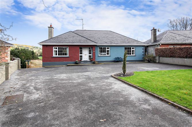 3 Broomfield Close, Cavan Road, Virginia, Co.Cavan - Sherry FitzGerald ...