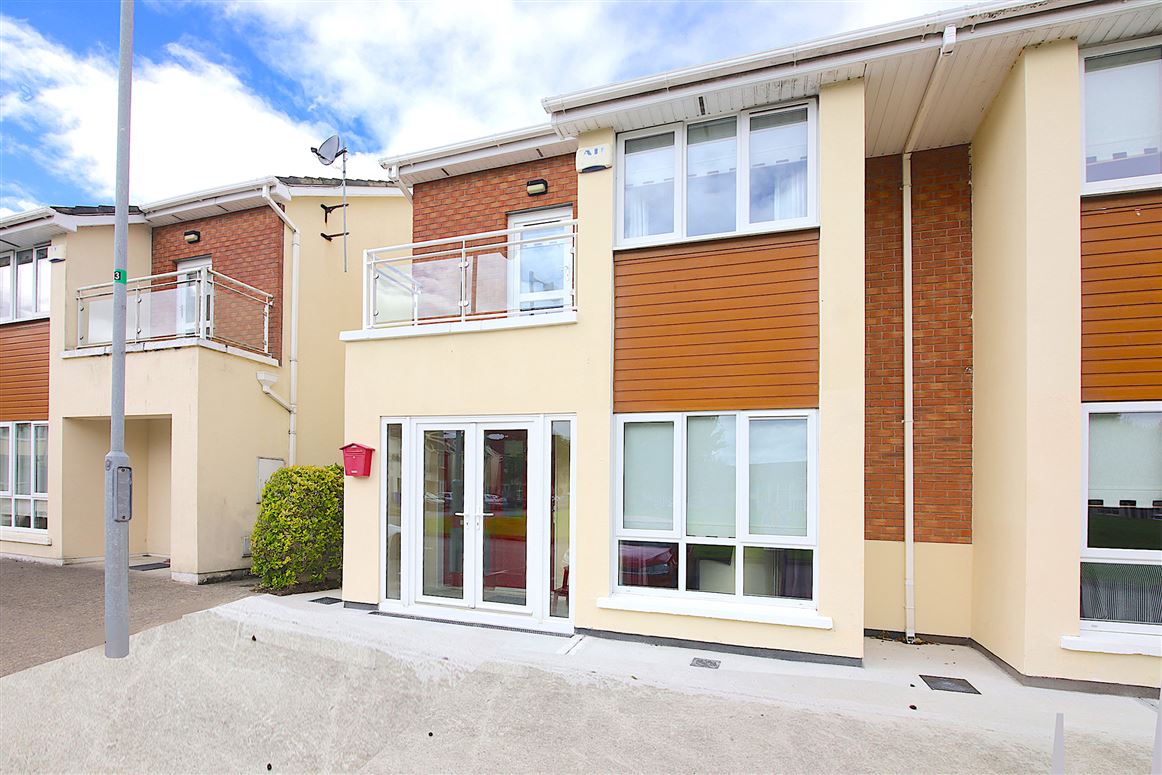 20 The Green, Dunboyne Castle, Dunboyne, Meath - Branagan Estates ...