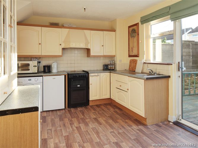 173 Whitebeams Road Wedgewood Estate, Sandyford, Dublin 18 - Young's ...