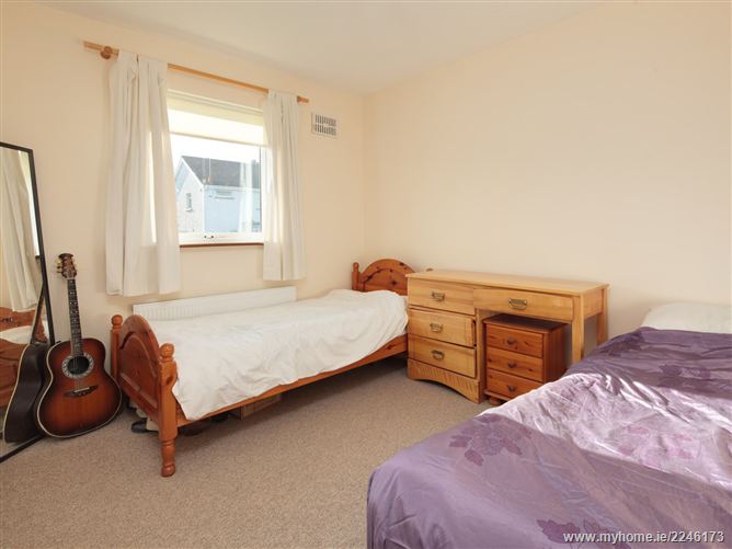 173 Whitebeams Road Wedgewood Estate, Sandyford, Dublin 18 - Young's ...