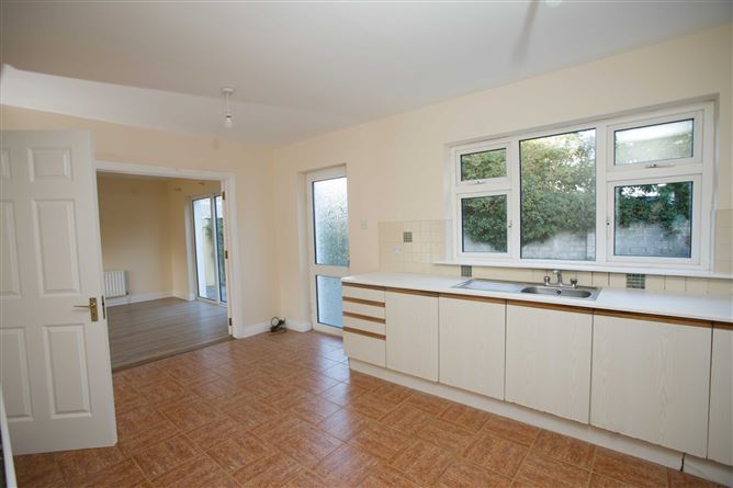 25 Blackrock, Monavalley, Tralee, Co. Kerry - Sherry FitzGerald ...