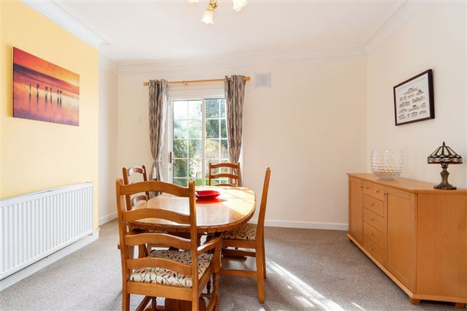 25 Lower Dodder Road, Rathfarnham, Dublin 14 - DNG Terenure - 4575644 ...