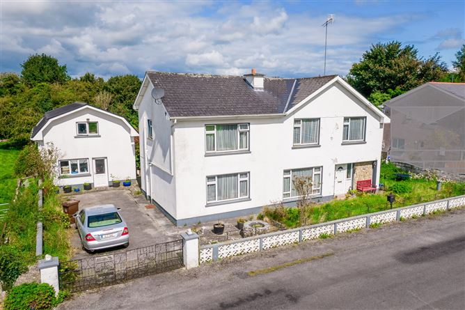 Lough Na Neine House, ., Roscommon Town, Co. Roscommon - Sherry ...