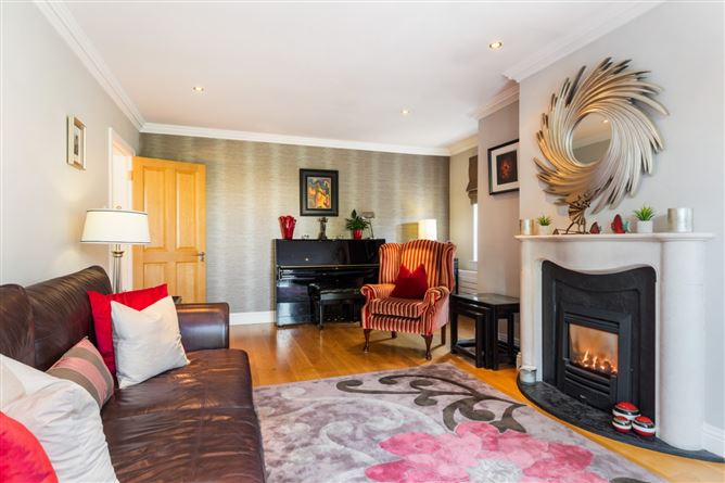 61 Hollystown Park, Hollystown, Dublin 15 - DNG Castleknock - 4649184 ...