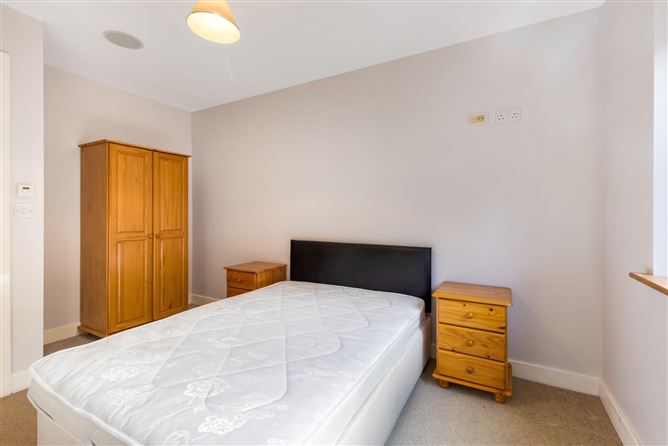 29B Farnham Court, Farnham Road, Cavan - Sherry FitzGerald Declan Woods ...