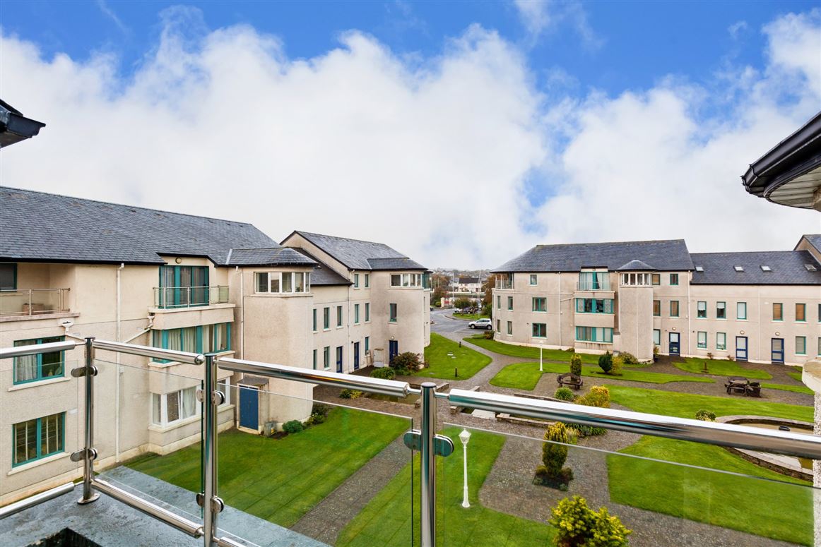 32 Tuskar Courtyard, Arklow Marina Village, Arklow, Co. Wicklow ...