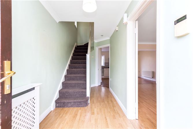 102 Lackanash, Trim, Co. Meath - Sherry FitzGerald Royal - 4631746 ...