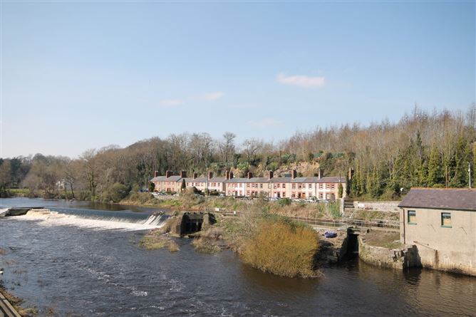 7 Vesey Park, Lucan, Co. Dublin - DNG Lucan - 4733907 - MyHome.ie ...