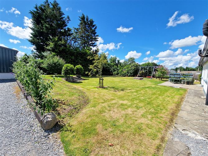 Roslevan, Tulla Road, Ennis, Co. Clare - DNG O'Sullivan Hurley ...