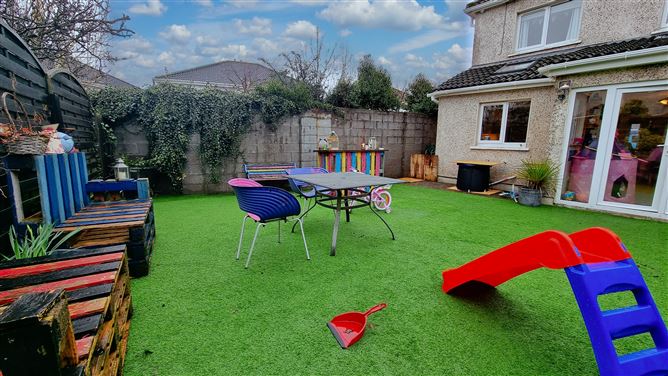 121 Hazelbury Park, Castaheany, Dublin 15, Dublin 15 - H J Byrne ...