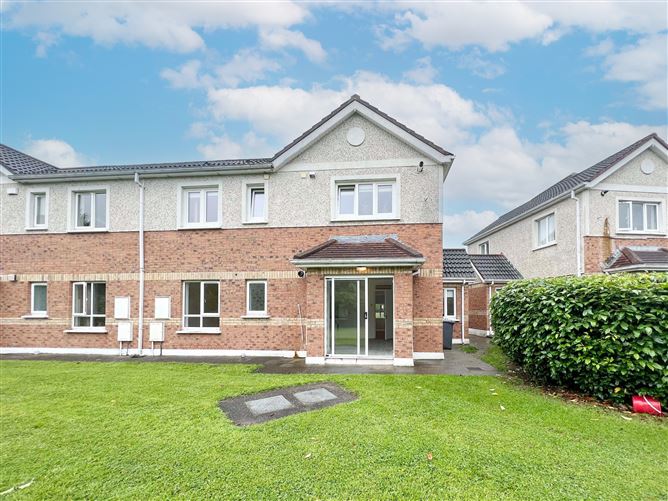 17 Rosedale Close, Clonee, Dublin 15 - Doran Estates Auctioneers ...