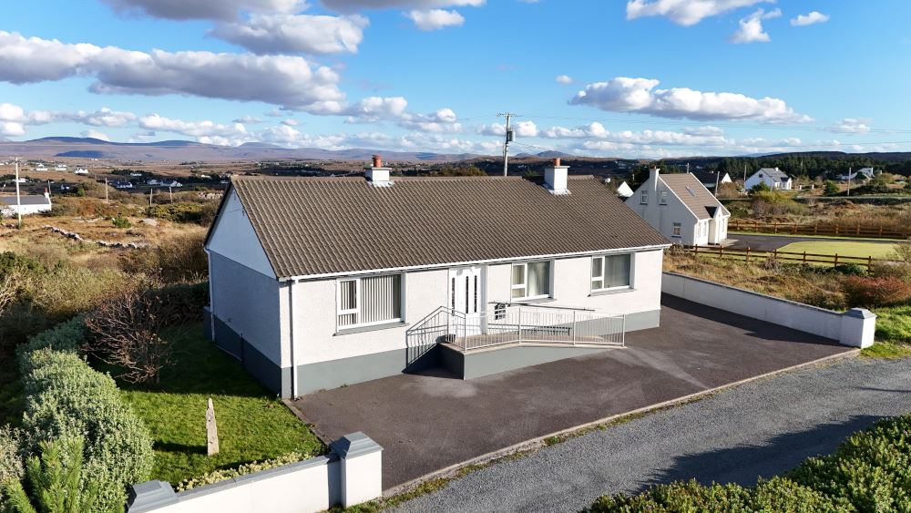 Keadue, Kincasslagh, Donegal - Campbells Auctioneers - 4762387 - MyHome ...