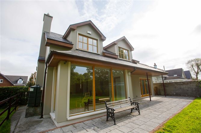 2 Mounthawk Manor, Tralee, Co. Kerry - Sherry FitzGerald Stephenson ...