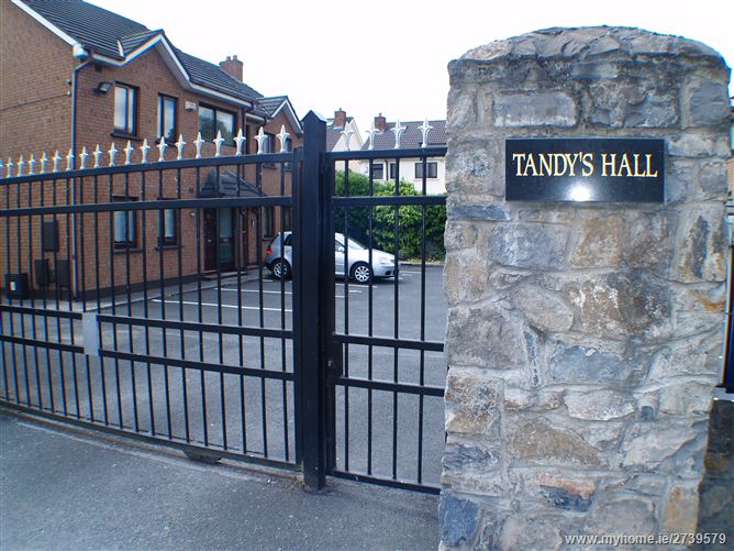 Tandy's Hall, Lucan, Dublin West - Smith Curley Estate Agents - 2739579 ...