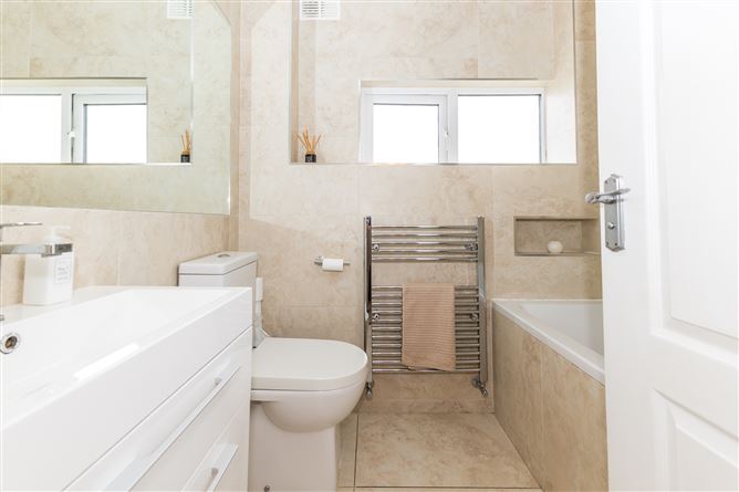 50 Castle Park, Ashbourne, Meath - John Ryan Auctioneers (Ashbourne ...